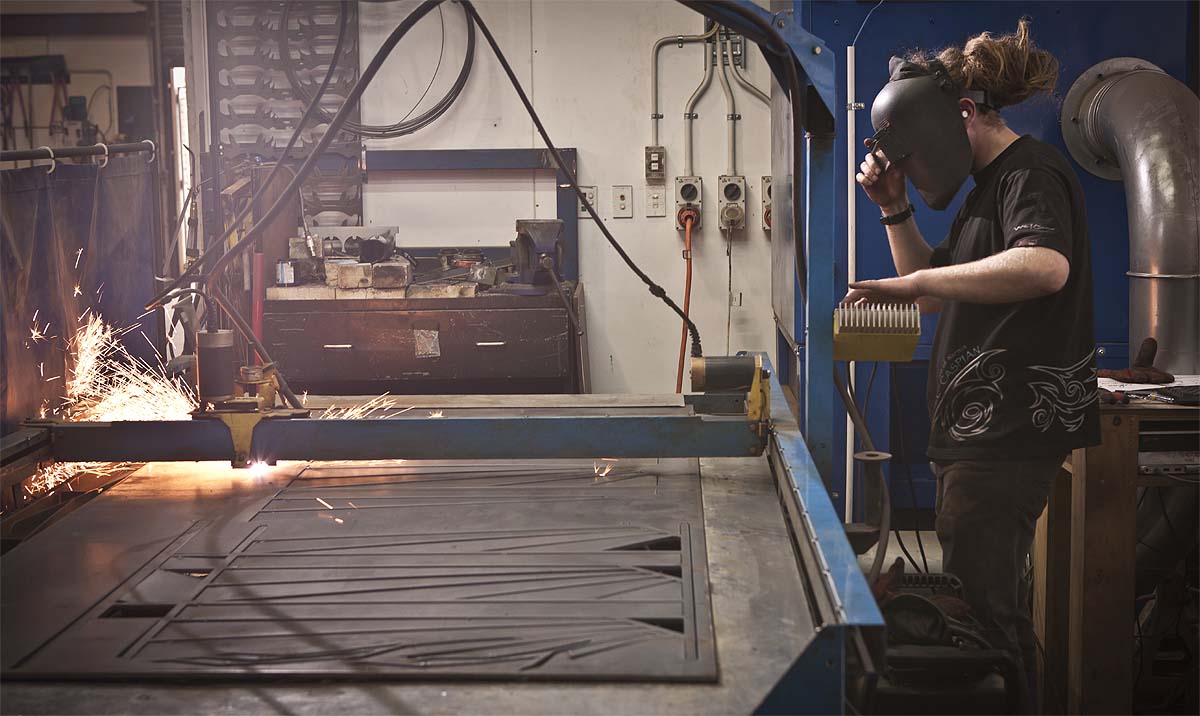 Business and Manufacturing – PlasmaCAM